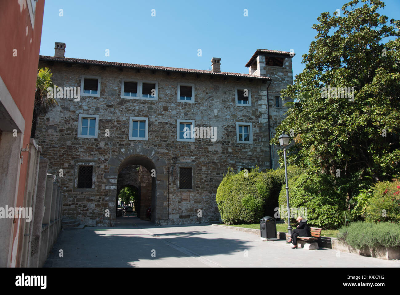 Fortezza di Gradisca d'isonzo. enormi mura e bastioni Foto stock - Alamy