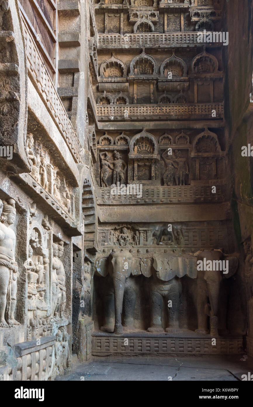 Buddhist chaitya hall immagini e fotografie stock ad alta risoluzione ...