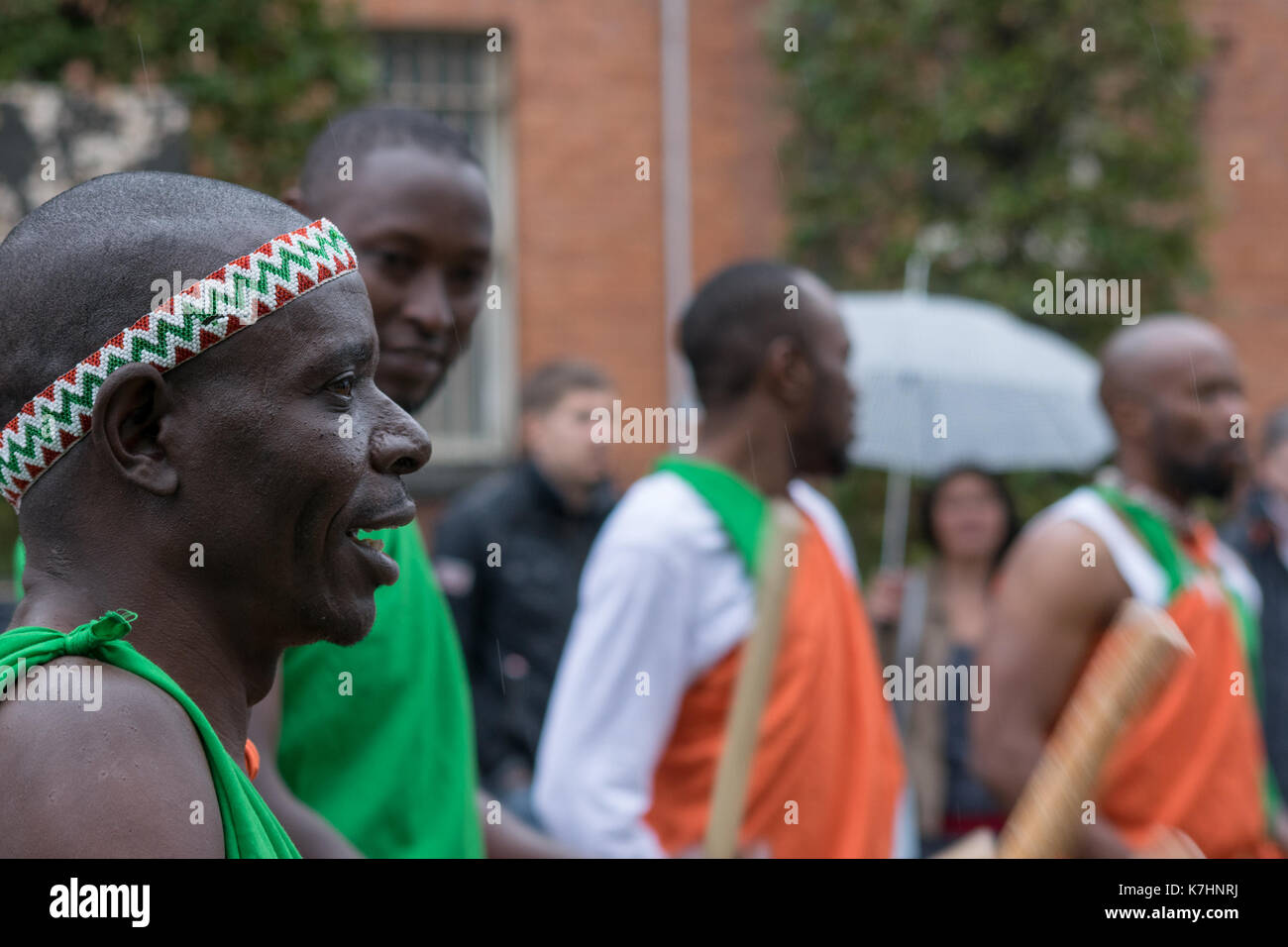 Batteristi burundesi immagini e fotografie stock ad alta risoluzione ...