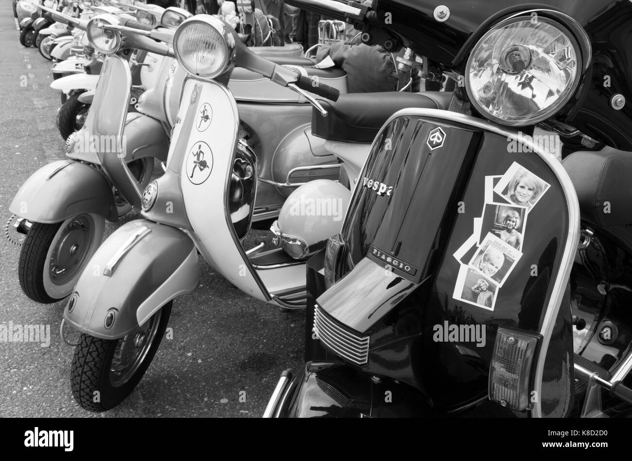 Mods scooters immagini e fotografie stock ad alta risoluzione - Alamy