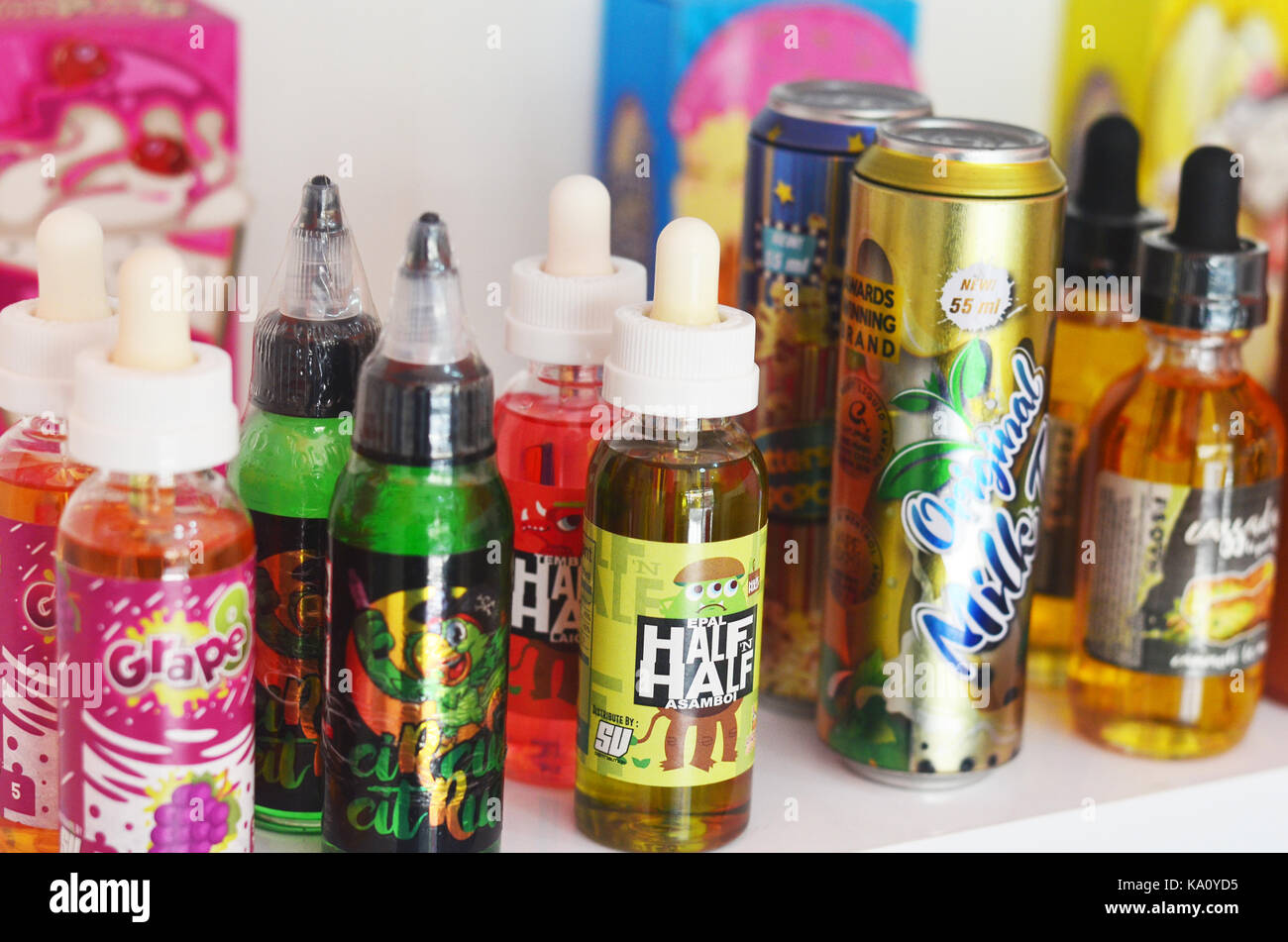 Liquido liquido immagini e fotografie stock ad alta risoluzione - Alamy