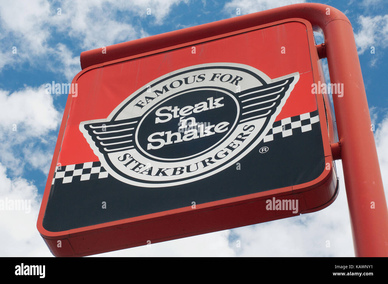 Cartello stradale per fast food diner Foto stock - Alamy