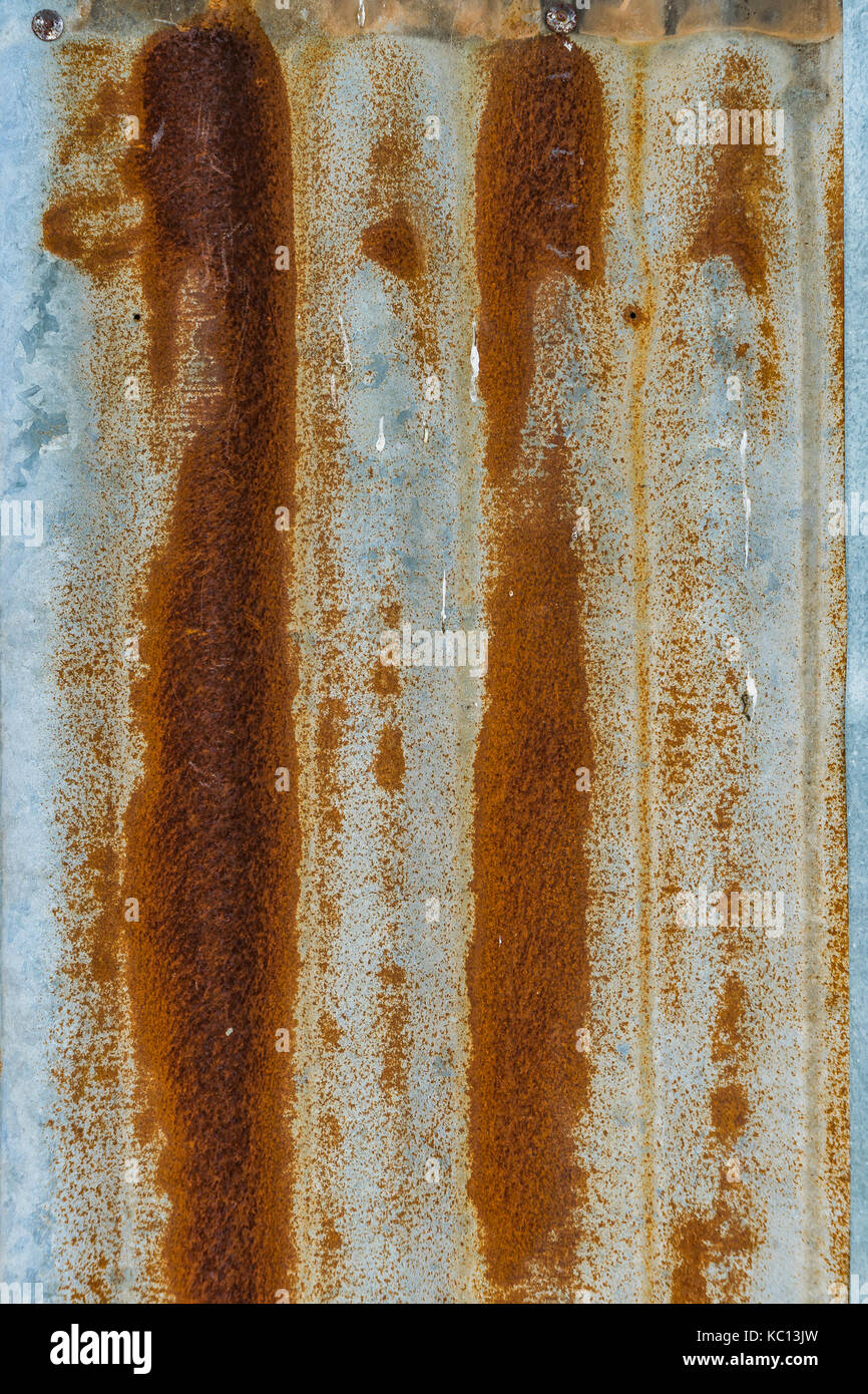 Ferro forgiato sul tetto di zinco texture, vecchio ferro zincato ...