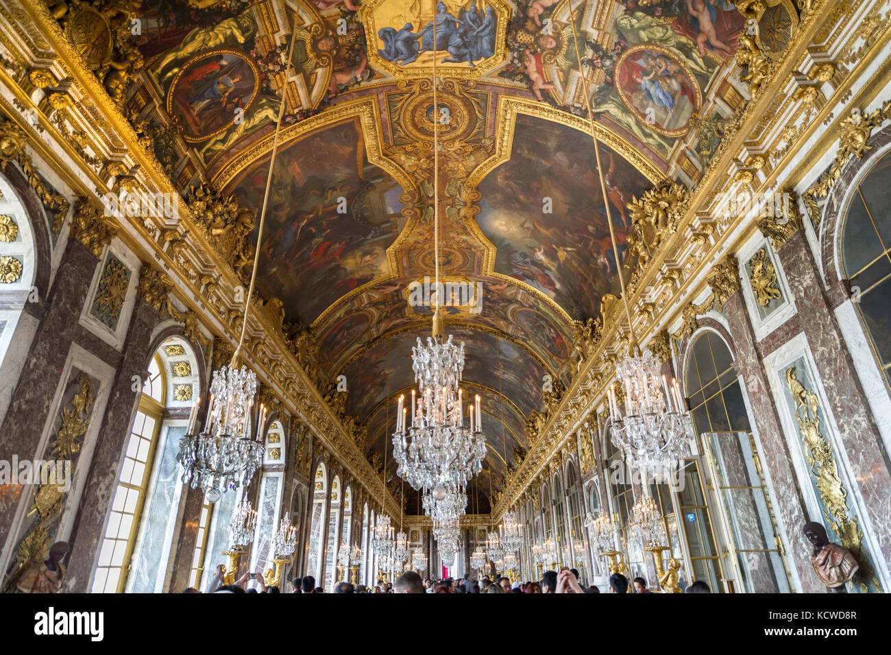 Galleria specchi versailles immagini e fotografie stock ad alta ...