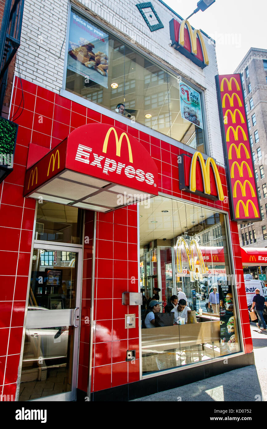 Mc express immagini e fotografie stock ad alta risoluzione - Alamy