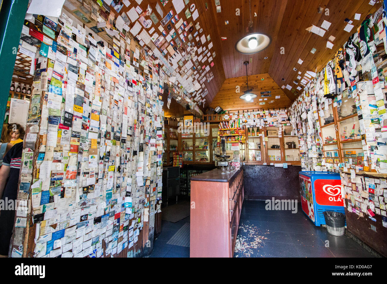 Serra de agua, madeira - 14 giugno 2017 : famosa taberna da poncha bar ...