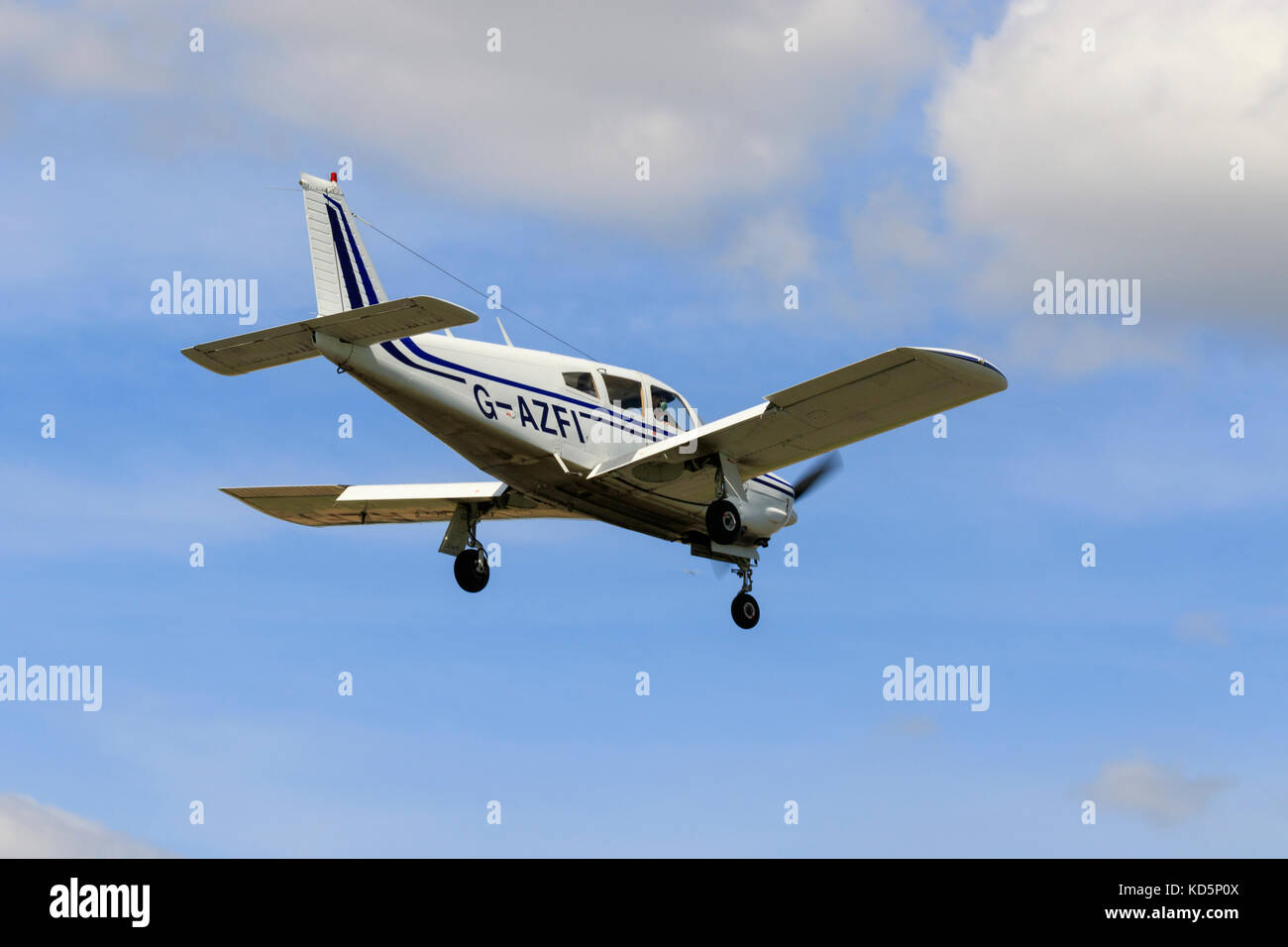 Piper pa 28r 200 cherokee arrow immagini e fotografie stock ad alta ...