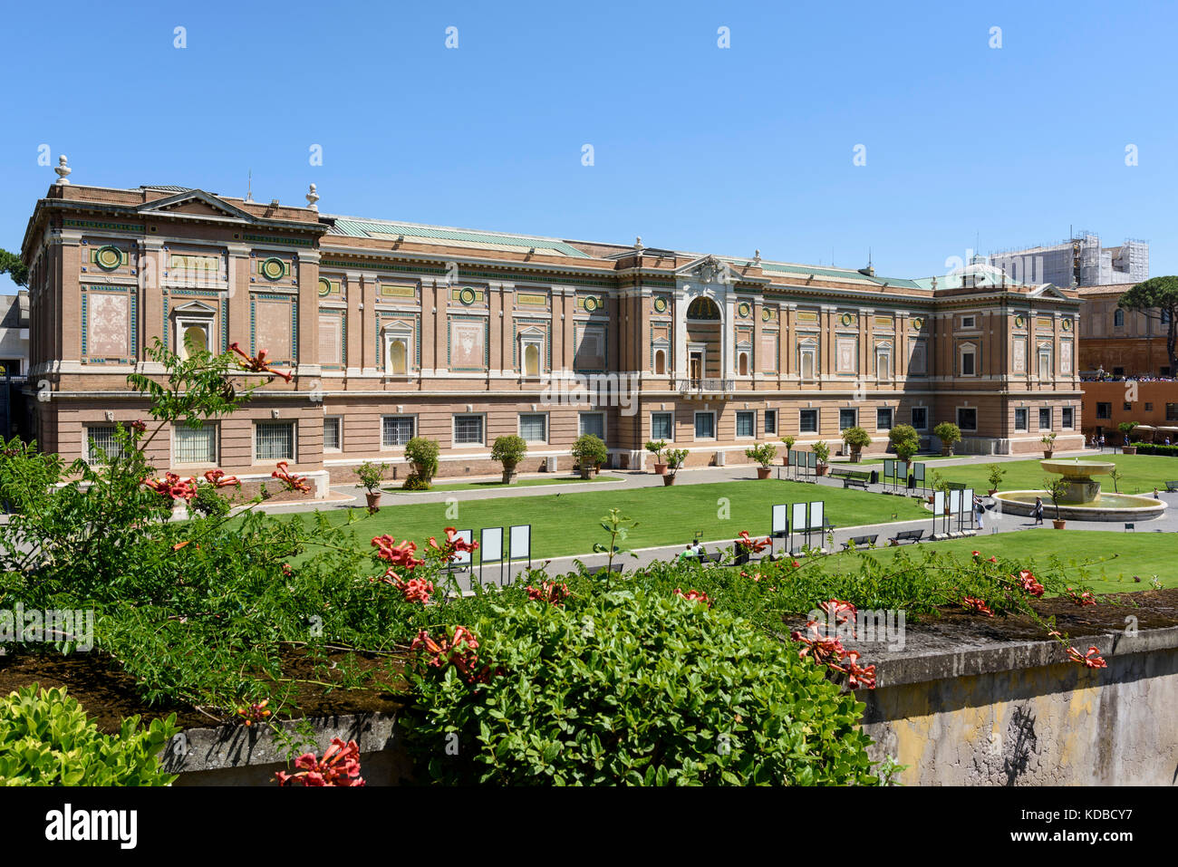 Roma. L'Italia. Pinacoteca Vaticana, Pinacoteca Vaticana), progettato ...