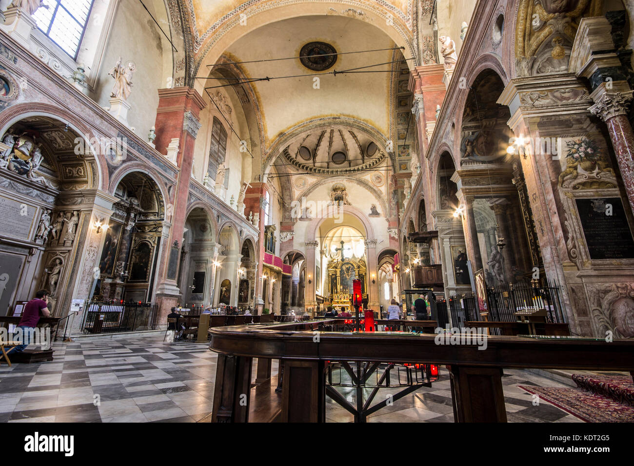Church san giacomo maggiore bologna immagini e fotografie stock ad alta ...