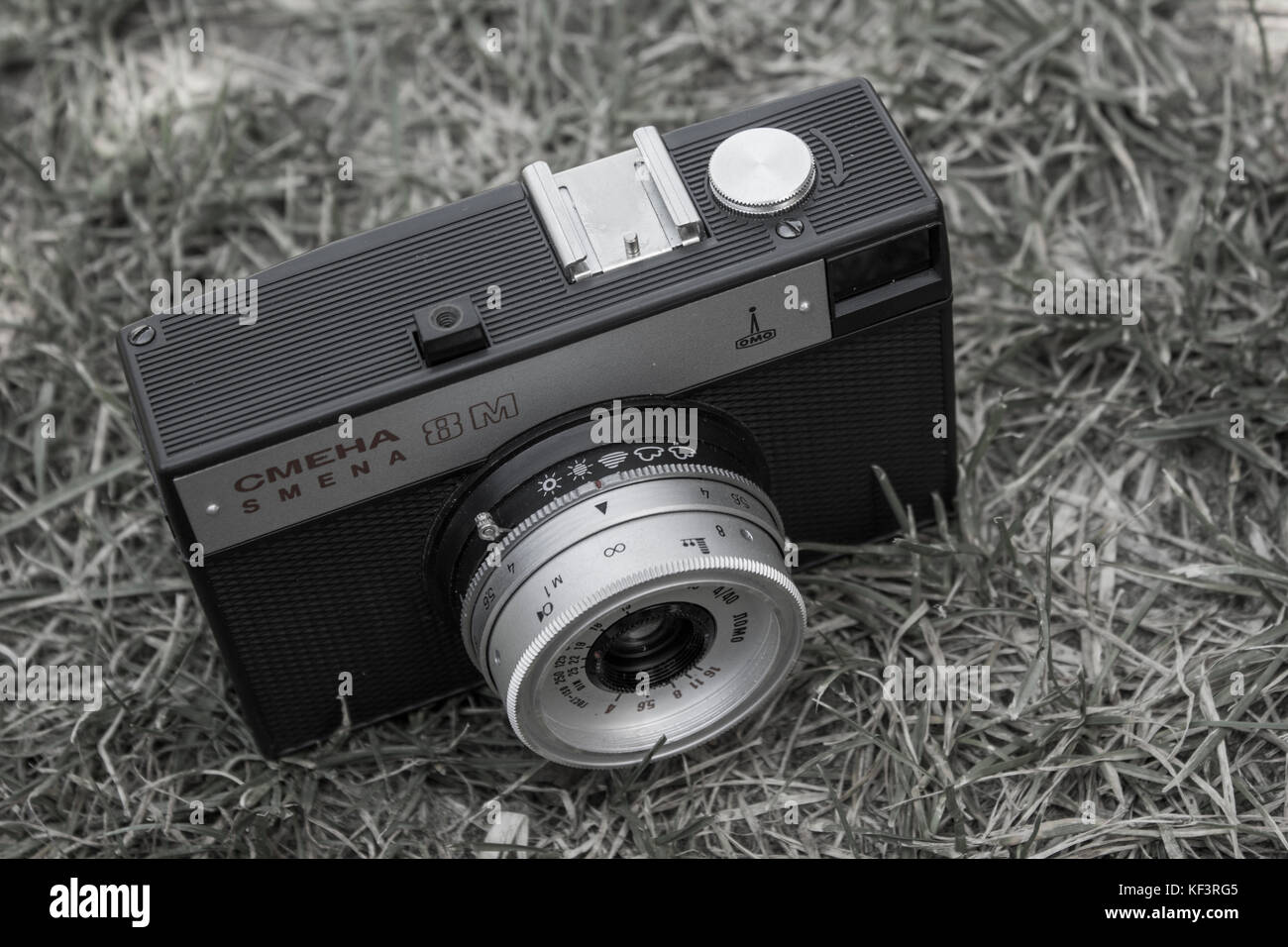 Macchina fotografica anni '90 immagini e fotografie stock ad alta risoluzione - Alamy