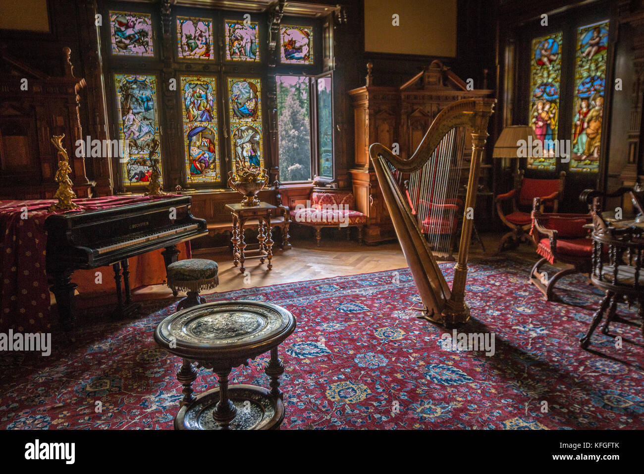 Castello reale peles immagini e fotografie stock ad alta risoluzione ...