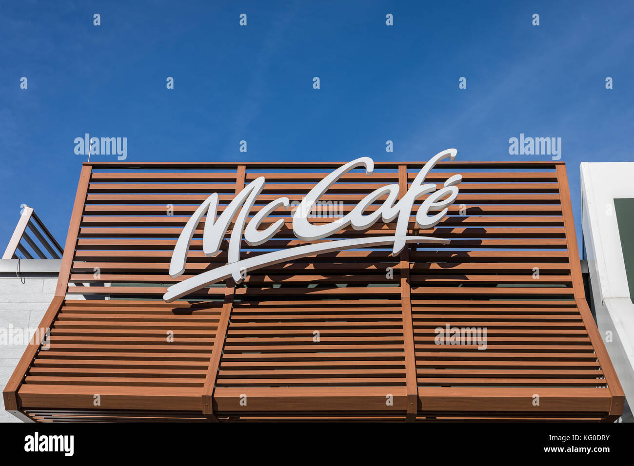 Mccafe logo immagini e fotografie stock ad alta risoluzione - Alamy