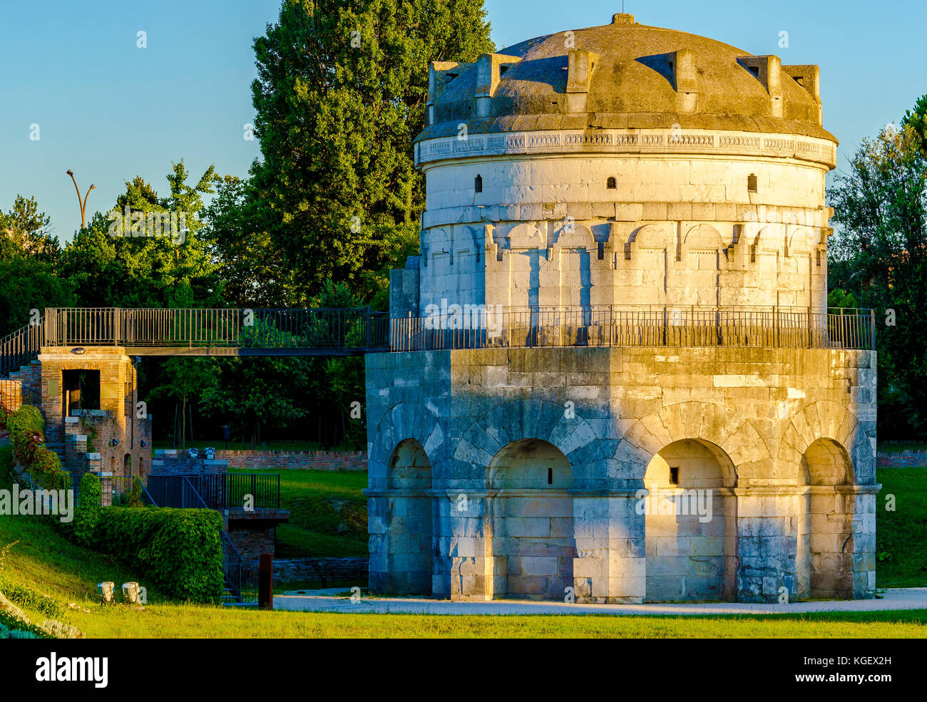 Il mausoleo di theoderic (mausoleo di teodorico) a Ravenna, Italia Foto stock - Alamy