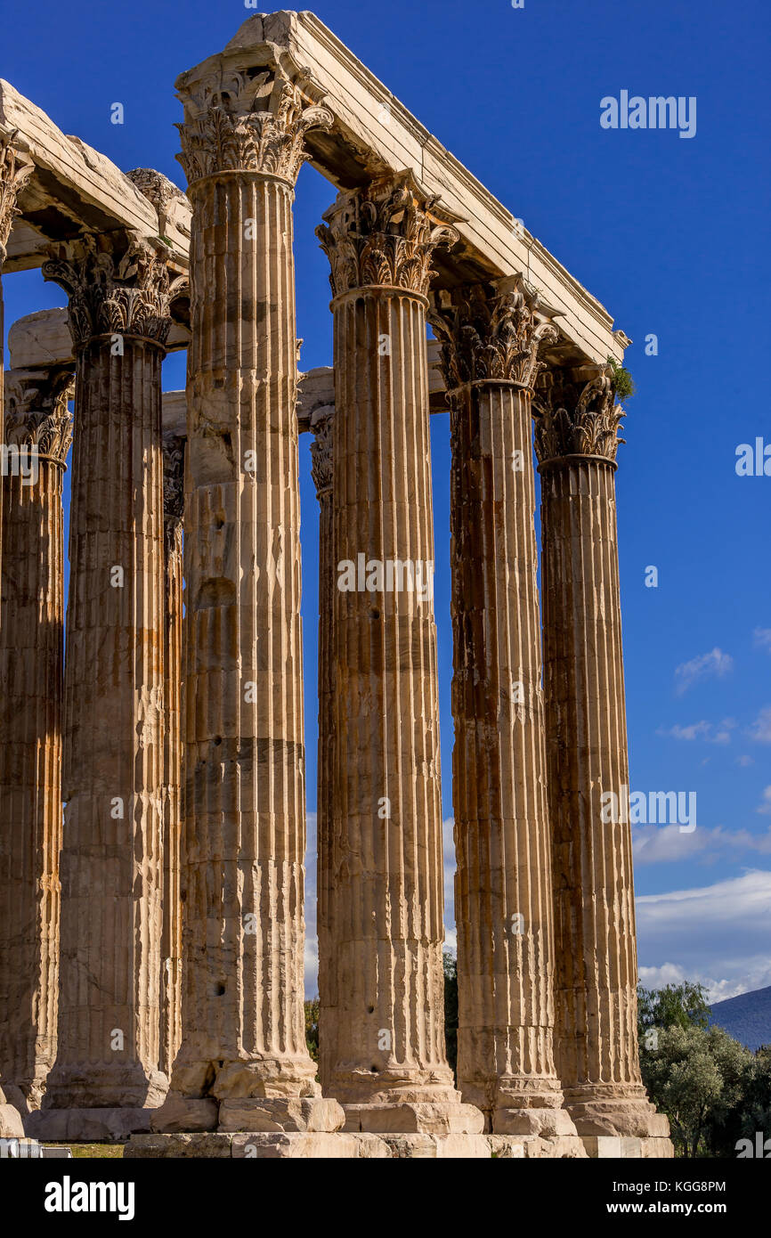 Colonne greche di Atene Foto stock - Alamy