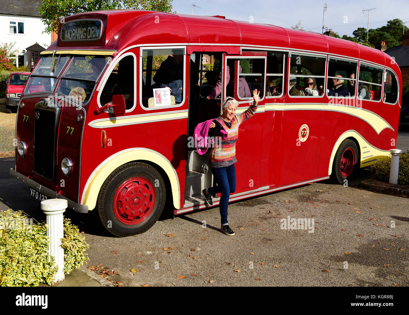 1950s bus immagini e fotografie stock ad alta risoluzione - Alamy