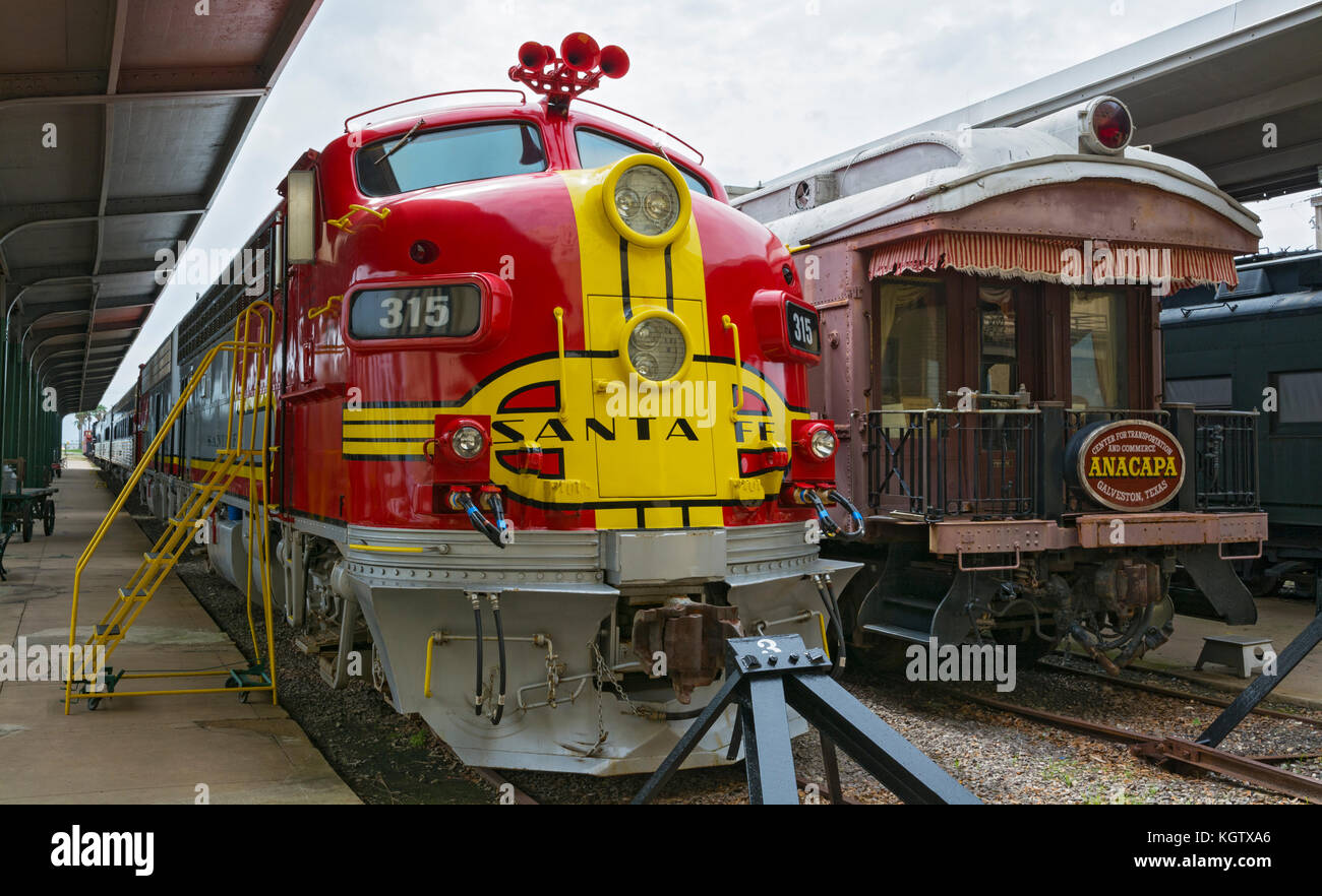 Texas, galveston Railroad Museum, santa fe super chief warbonnet ...