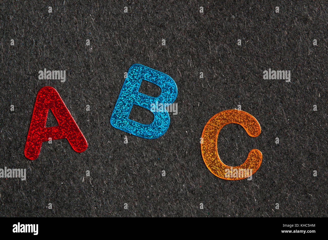 Lettere colorate immagini e fotografie stock ad alta risoluzione - Alamy