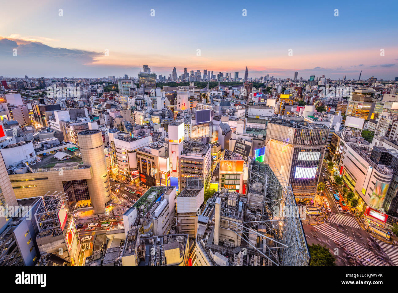 Shibuya tokyo giappone immagini e fotografie stock ad alta risoluzione ...