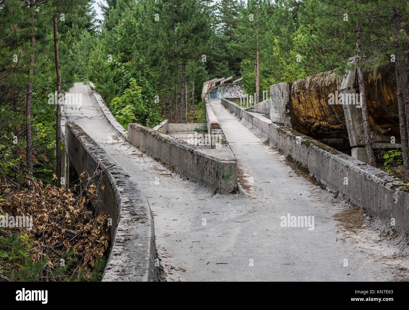 Bob olimpica e pista da slittino immagini e fotografie stock ad alta ...