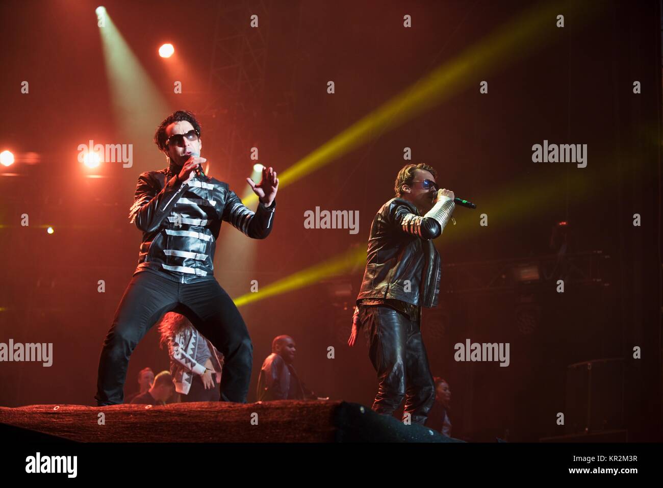 Bard ylvisaker and vegard ylvisaker of ylvis immagini e fotografie ...