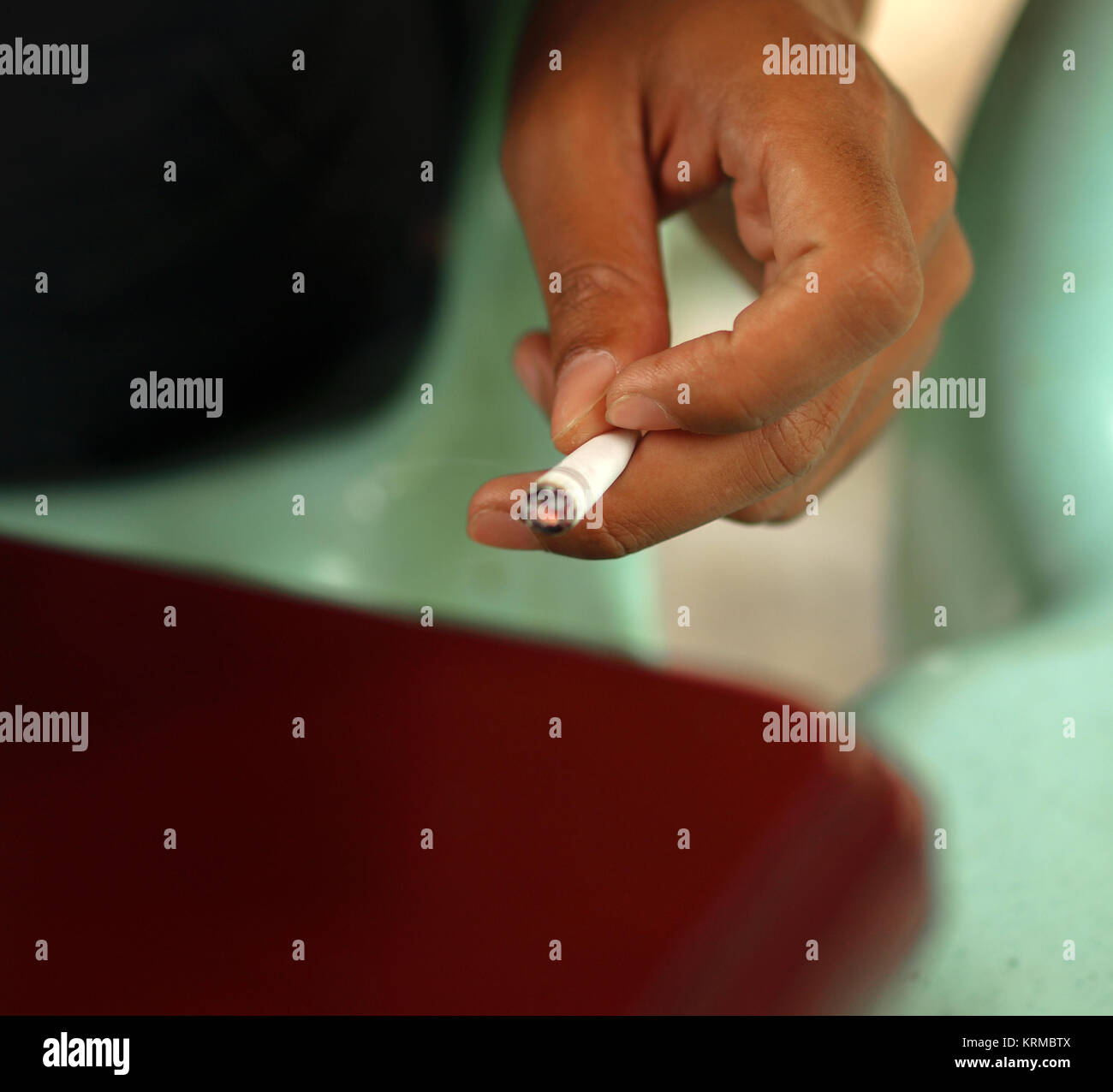 Inquinamento da sigaretta immagini e fotografie stock ad alta risoluzione - Alamy