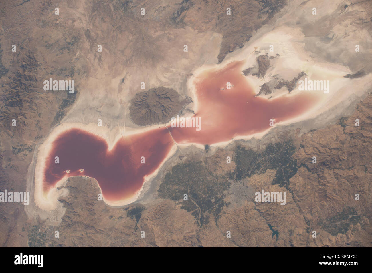 Lago urmia immagini e fotografie stock ad alta risoluzione - Alamy