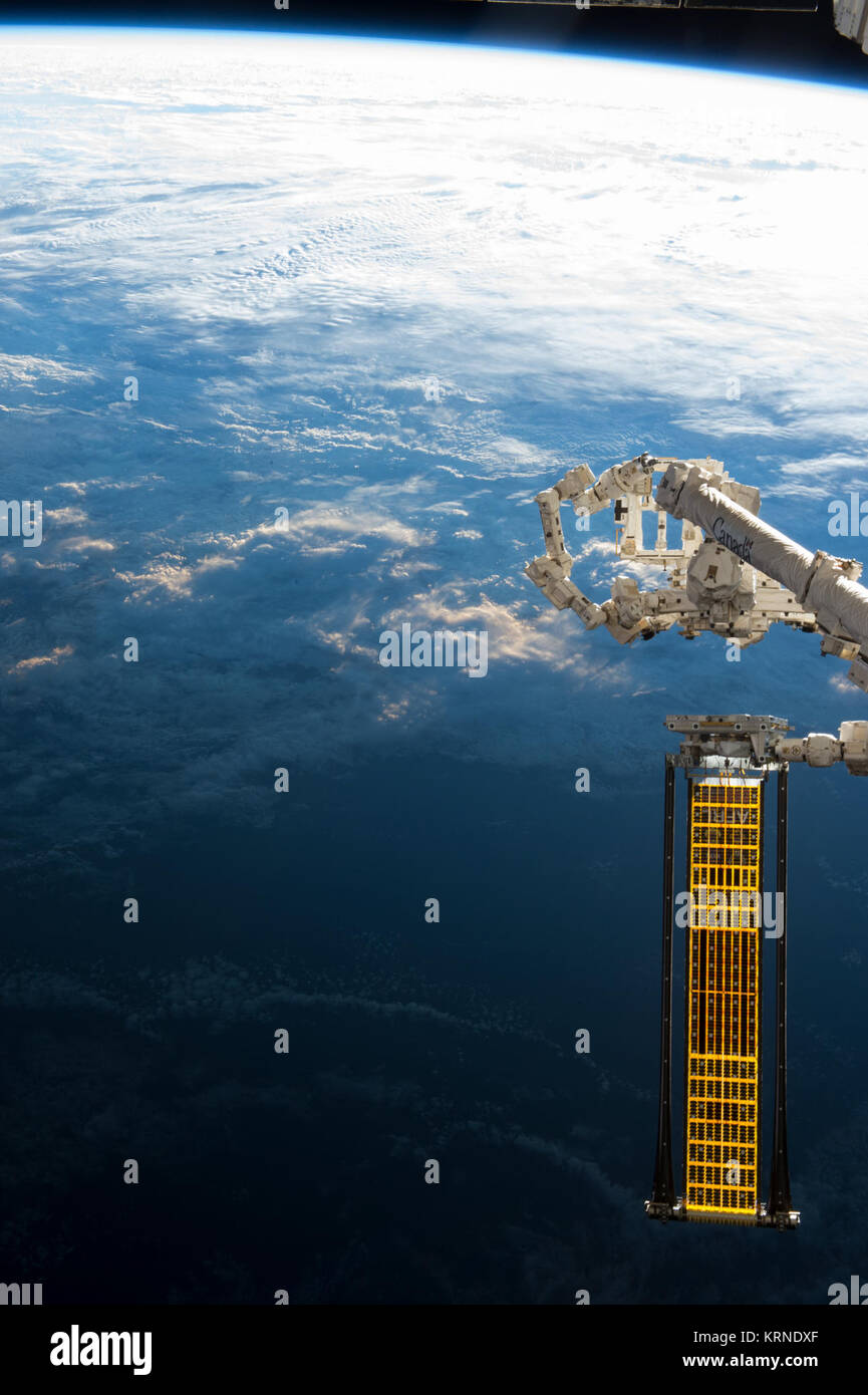 Stendere l'array solare immagini e fotografie stock ad alta risoluzione ...