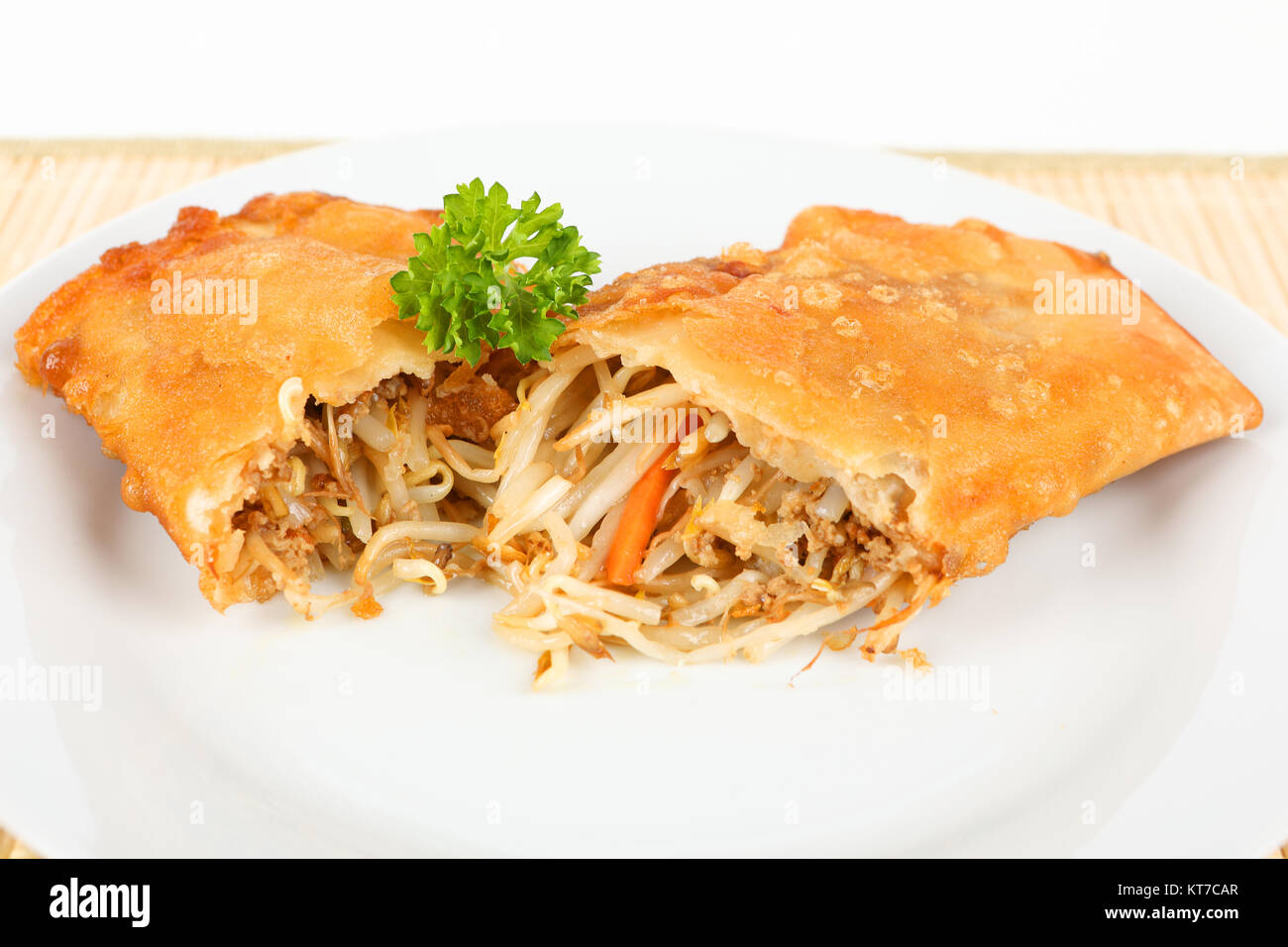 Rotolo di uova cinesi immagini e fotografie stock ad alta risoluzione ...