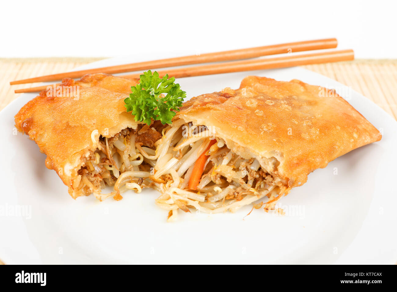 Rotolo di uova cinesi immagini e fotografie stock ad alta risoluzione ...