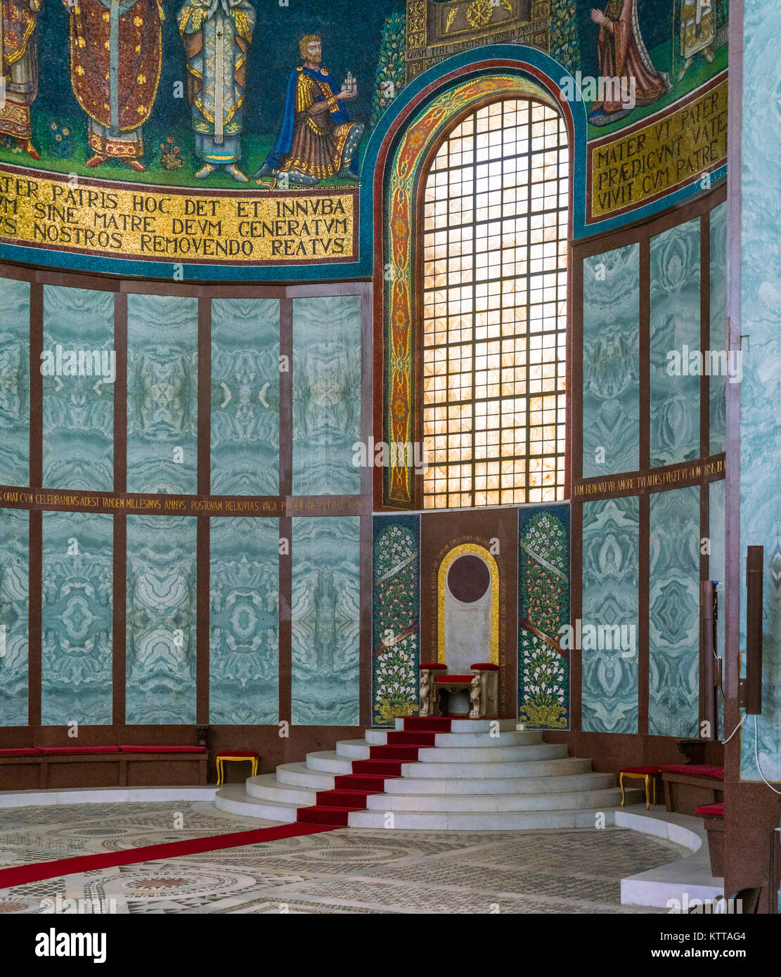 Salerno santo immagini e fotografie stock ad alta risoluzione - Alamy