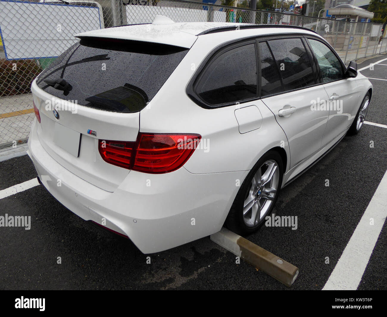 Bmw 335i m sport immagini e fotografie stock ad alta risoluzione - Alamy