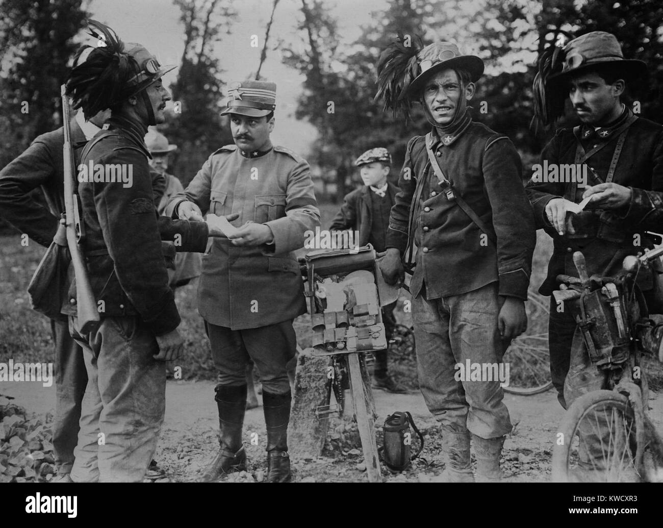 Uniformi esercito italiano storiche immagini e fotografie stock ad alta ...