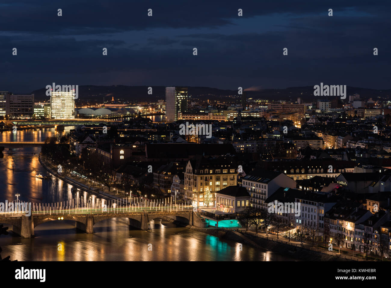 Basilea città immagini e fotografie stock ad alta risoluzione - Alamy