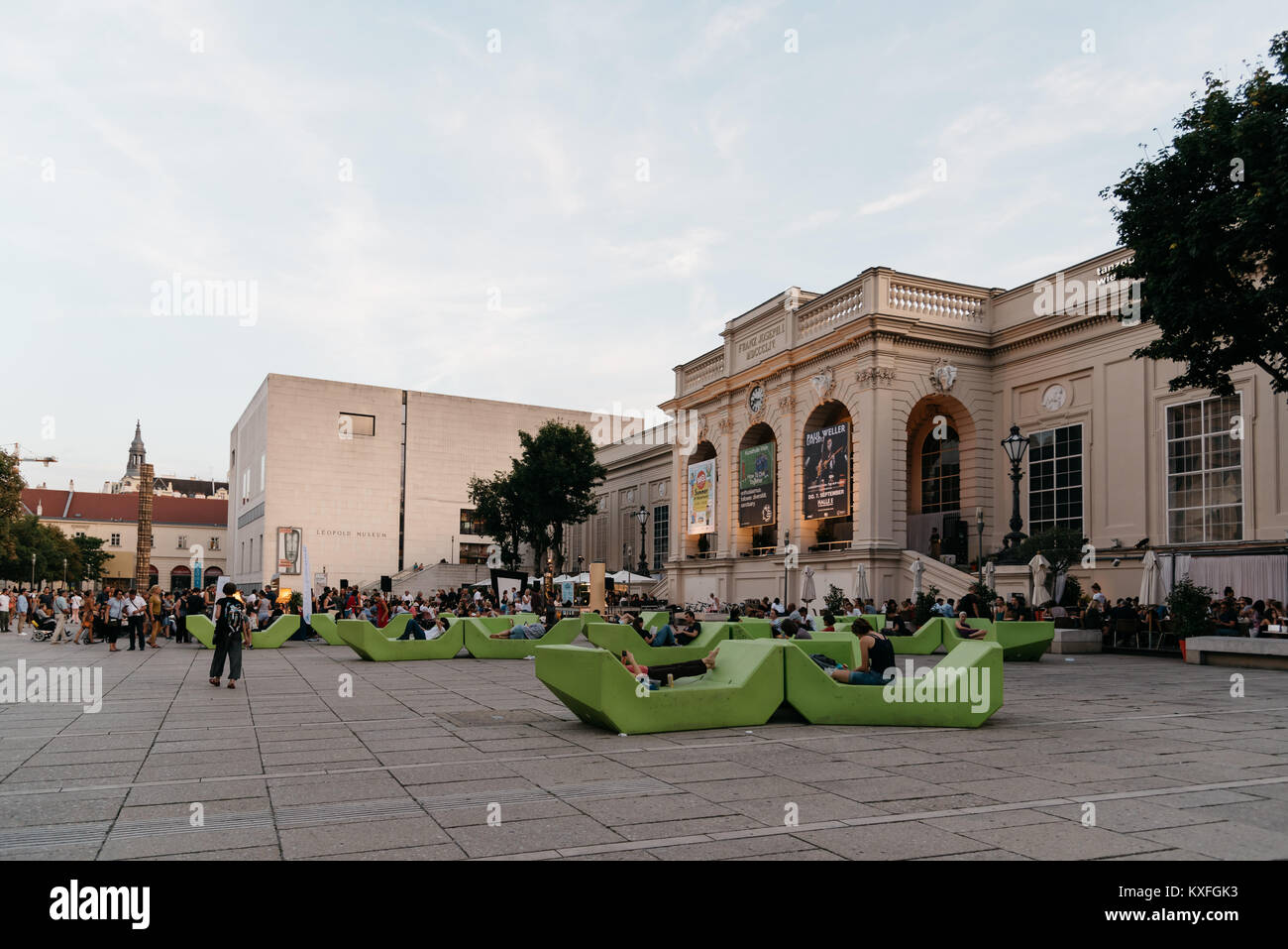 Vienna, Austria - 17 agosto 2017: il Quartiere dei musei di Vienna. È ...