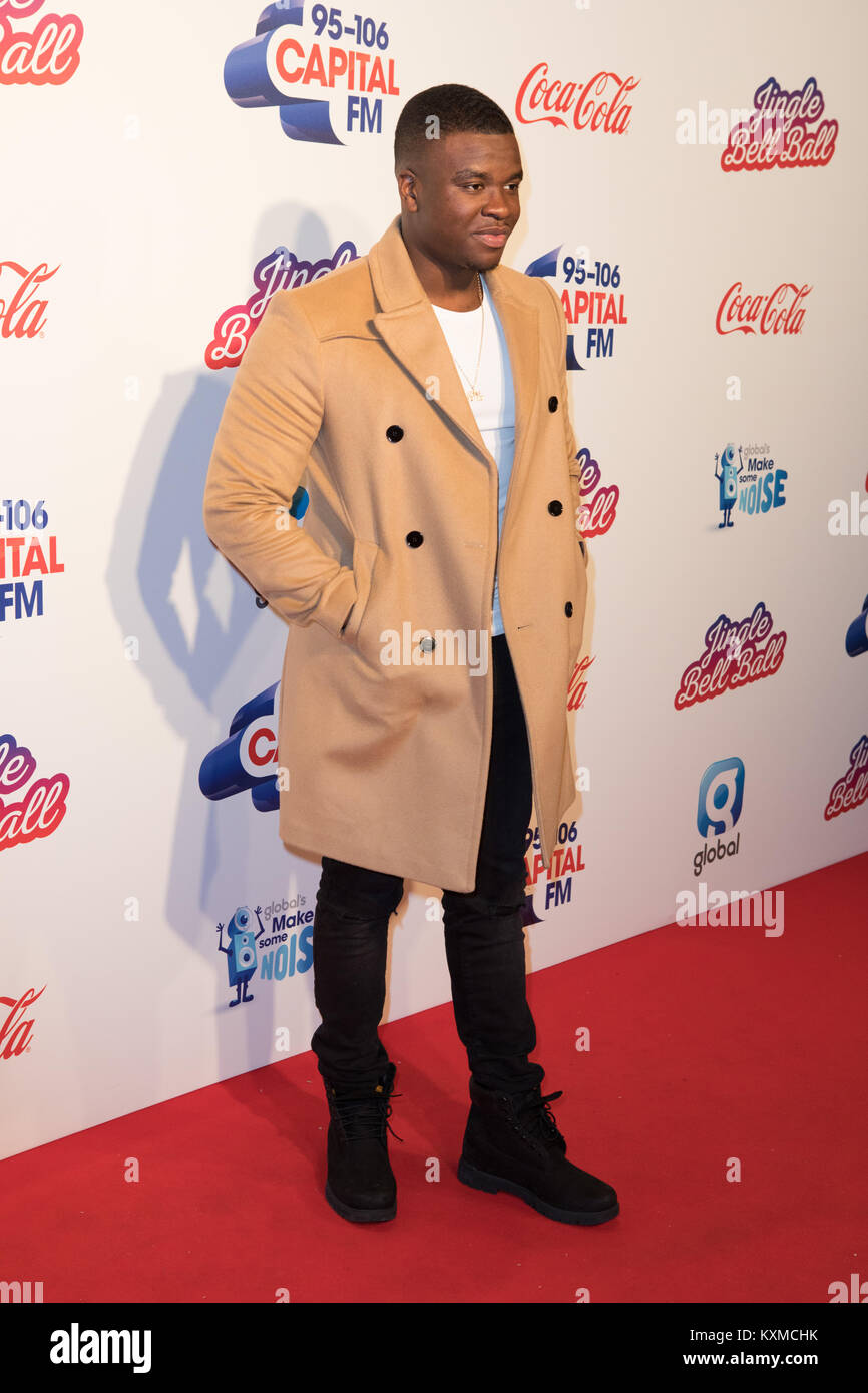 Capitello jingle bell ball con coca cola all'o2 arena immagini e ...