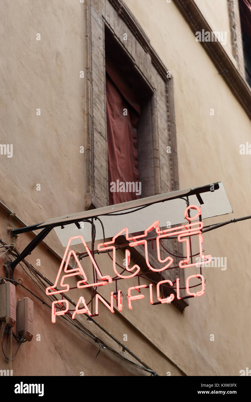 Cartello stradale del pane immagini e fotografie stock ad alta ...