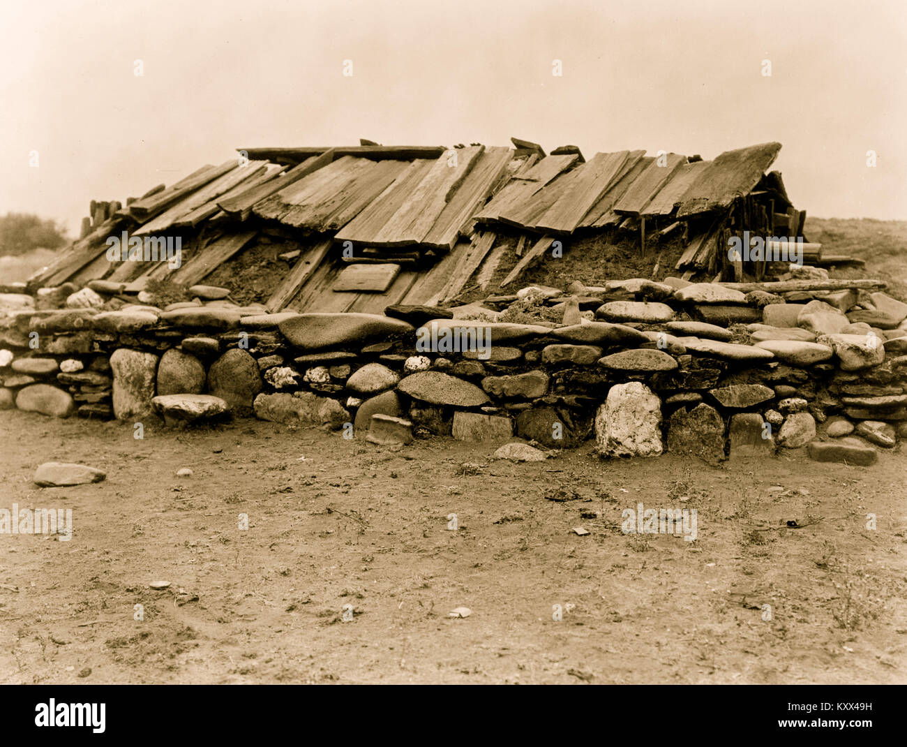 Hupa indian immagini e fotografie stock ad alta risoluzione - Alamy