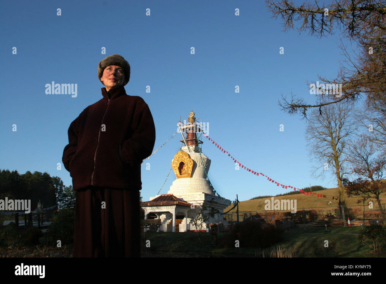 Rinchen Khandro, una monaca buddista che vive presso il Samye Ling ...