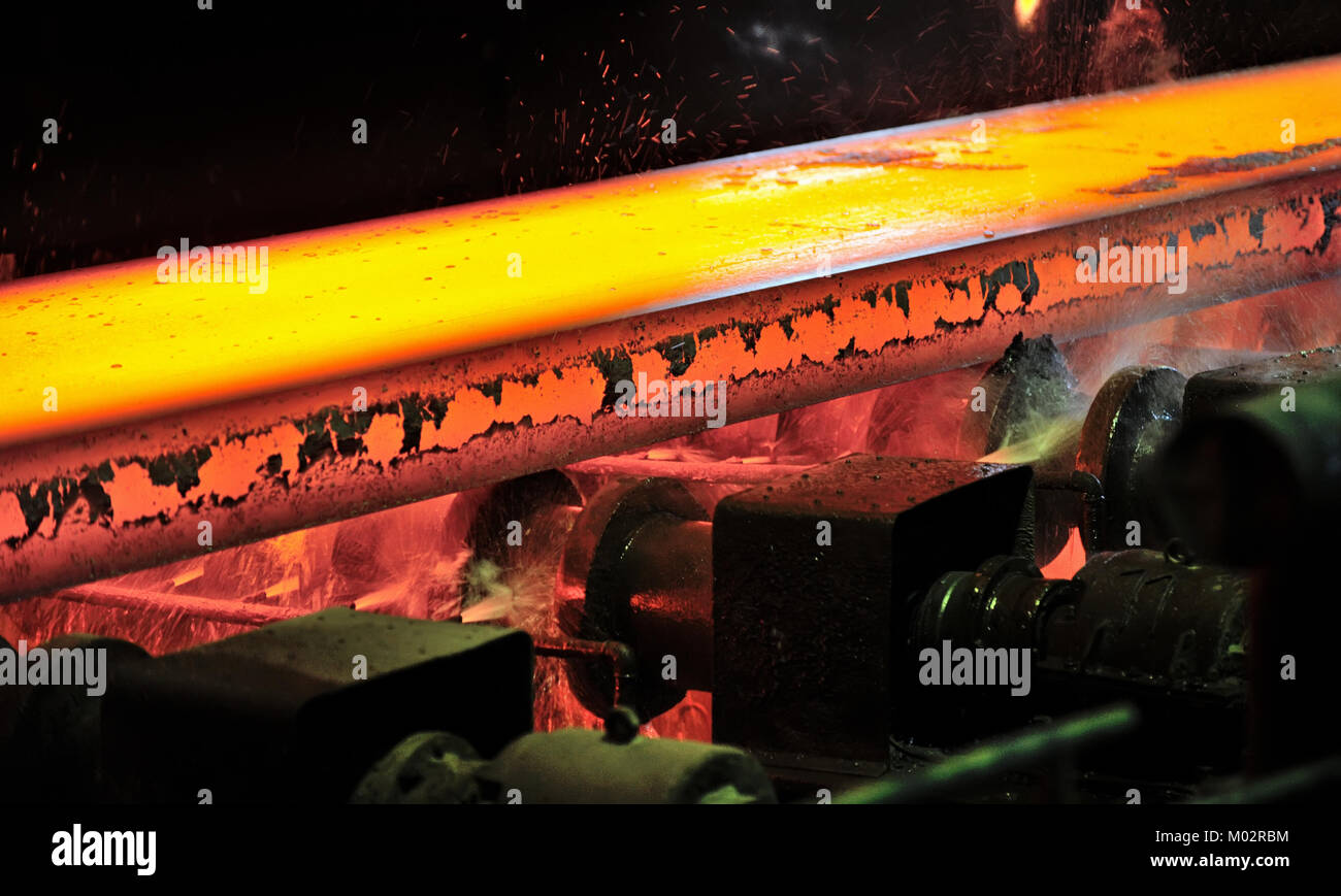 Steel slab immagini e fotografie stock ad alta risoluzione - Alamy