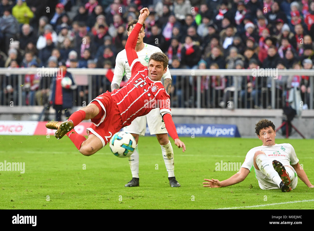 Muenchen, Deutschland. Xxi gen, 2018. Thomas MUELLER (MULLER, FC Bayern ...