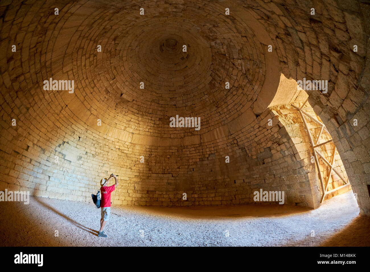 Interno Del Tesoro Di Atreus Micene Immagini e Fotos Stock - Alamy