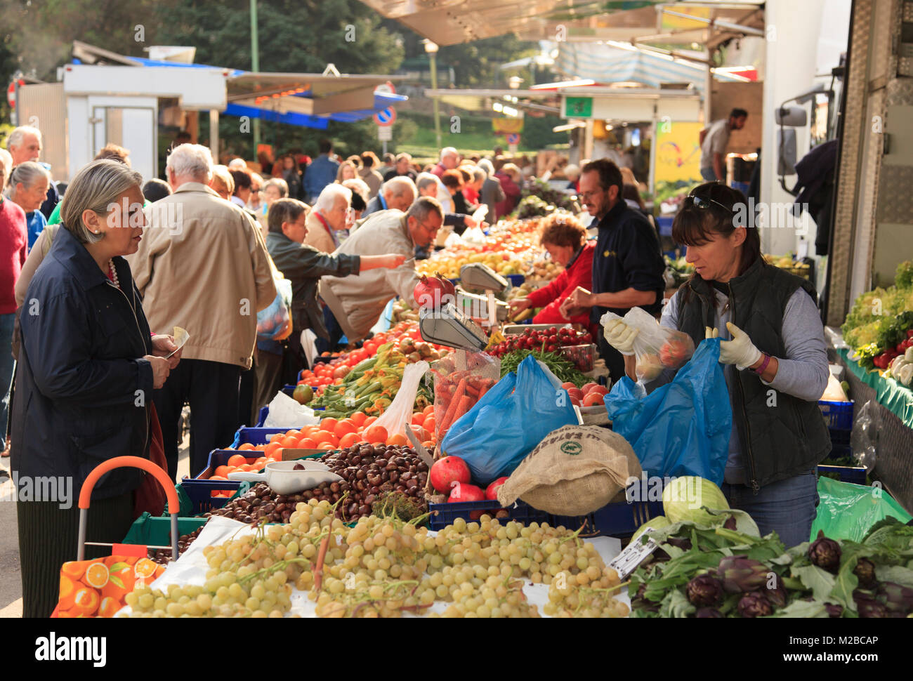 Mercato di siena immagini e fotografie stock ad alta risoluzione - Alamy