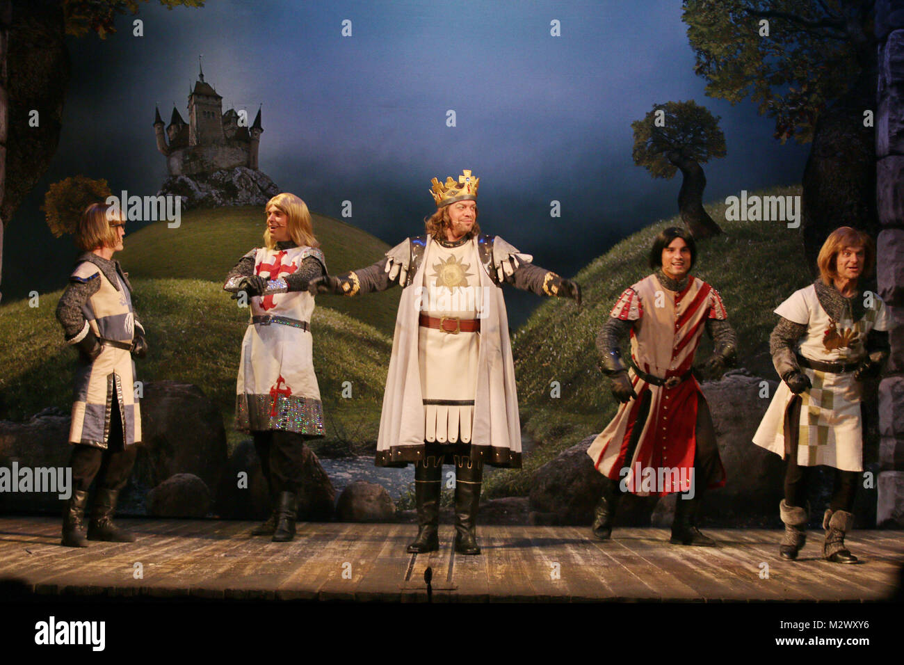 Schloss camelot immagini e fotografie stock ad alta risoluzione - Alamy