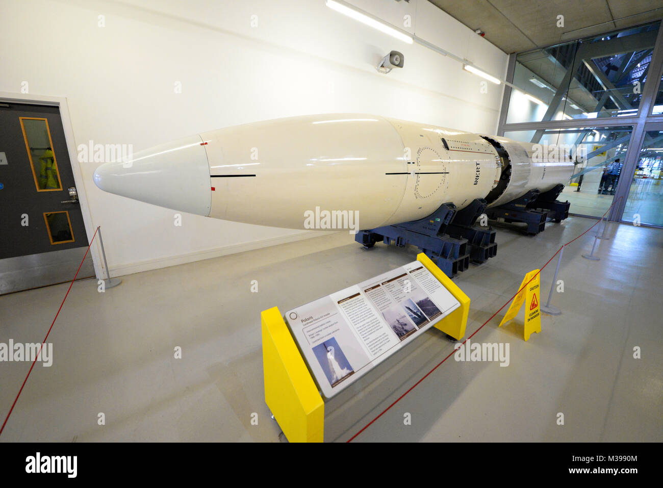Lockheed UGM-27 Polaris missile nucleare sul display nell'Imperial War ...