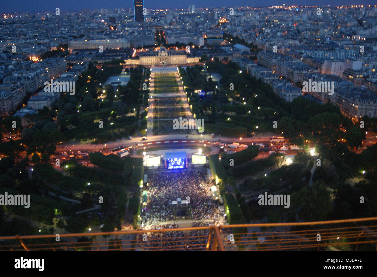 Viali strade di parigi immagini e fotografie stock ad alta risoluzione ...