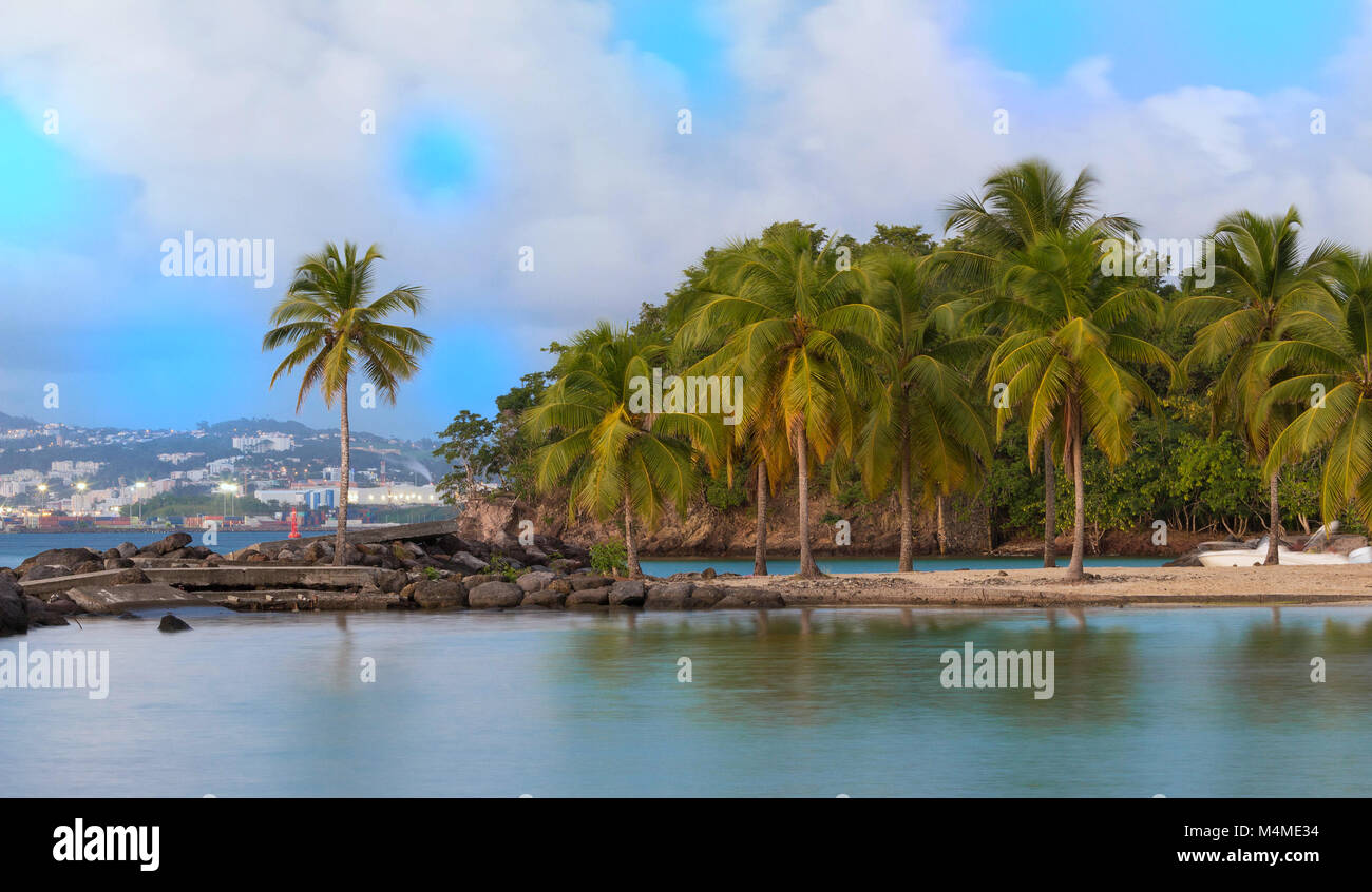 Spiaggia caraibica immagini e fotografie stock ad alta risoluzione - Alamy