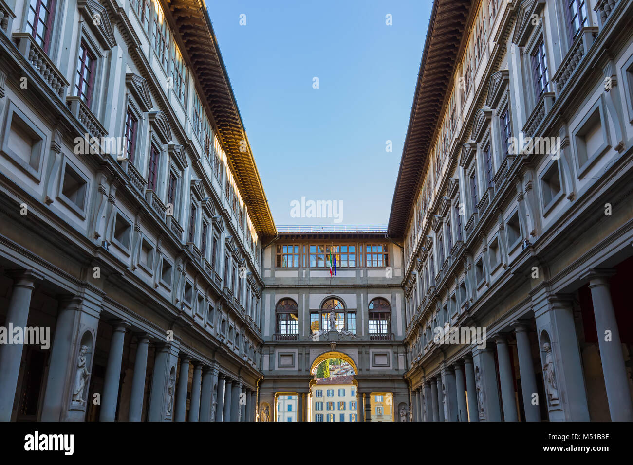 Galleria degli uffizi di firenze galleria degli uffizi immagini e fotografie stock ad alta ...