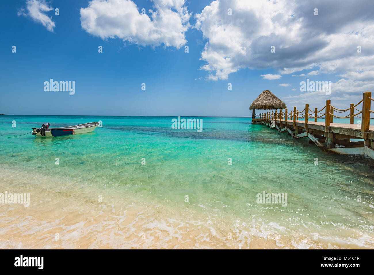 Barca di mare immagini e fotografie stock ad alta risoluzione - Alamy