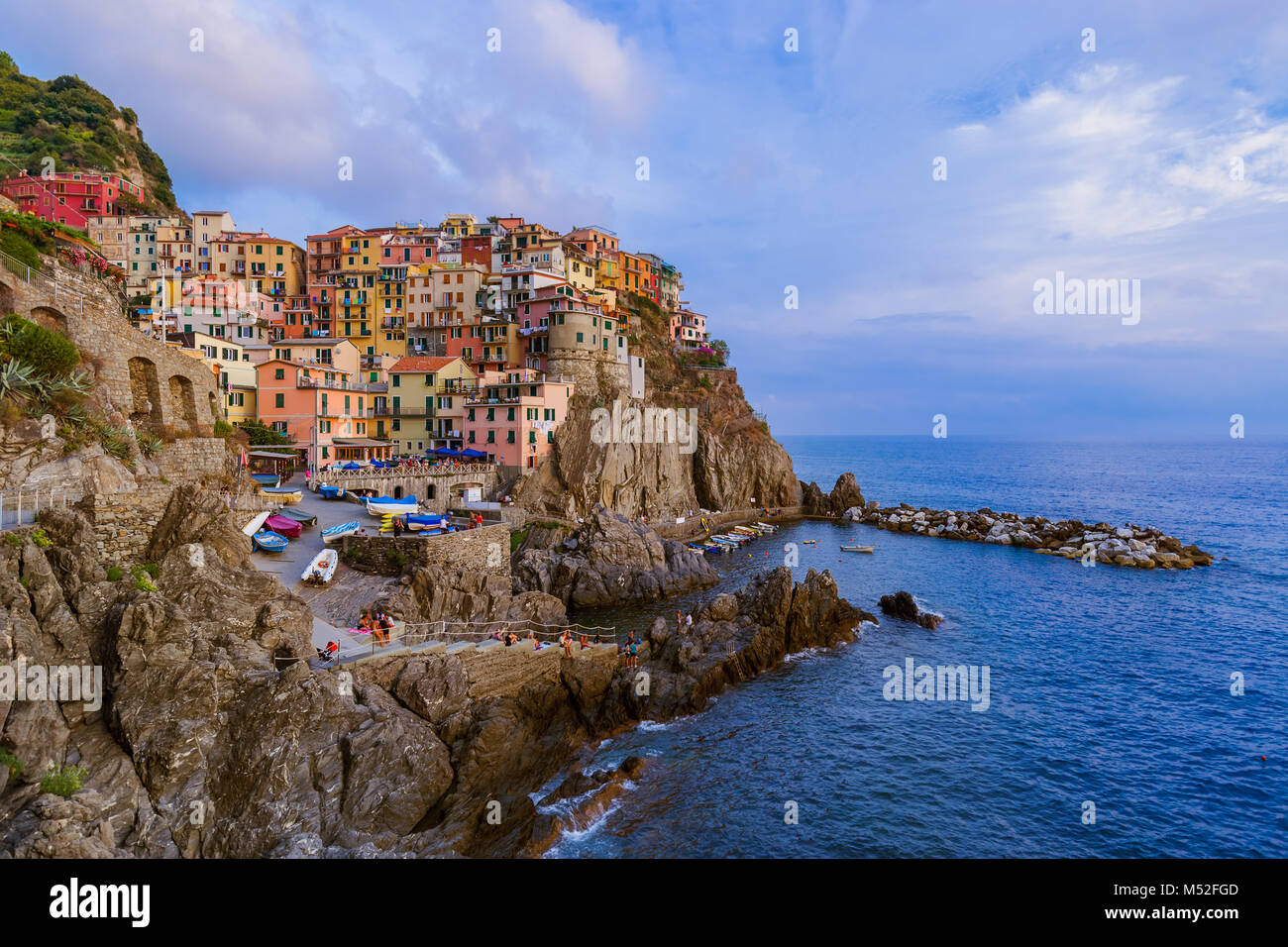 Visitare a manarola immagini e fotografie stock ad alta risoluzione - Alamy