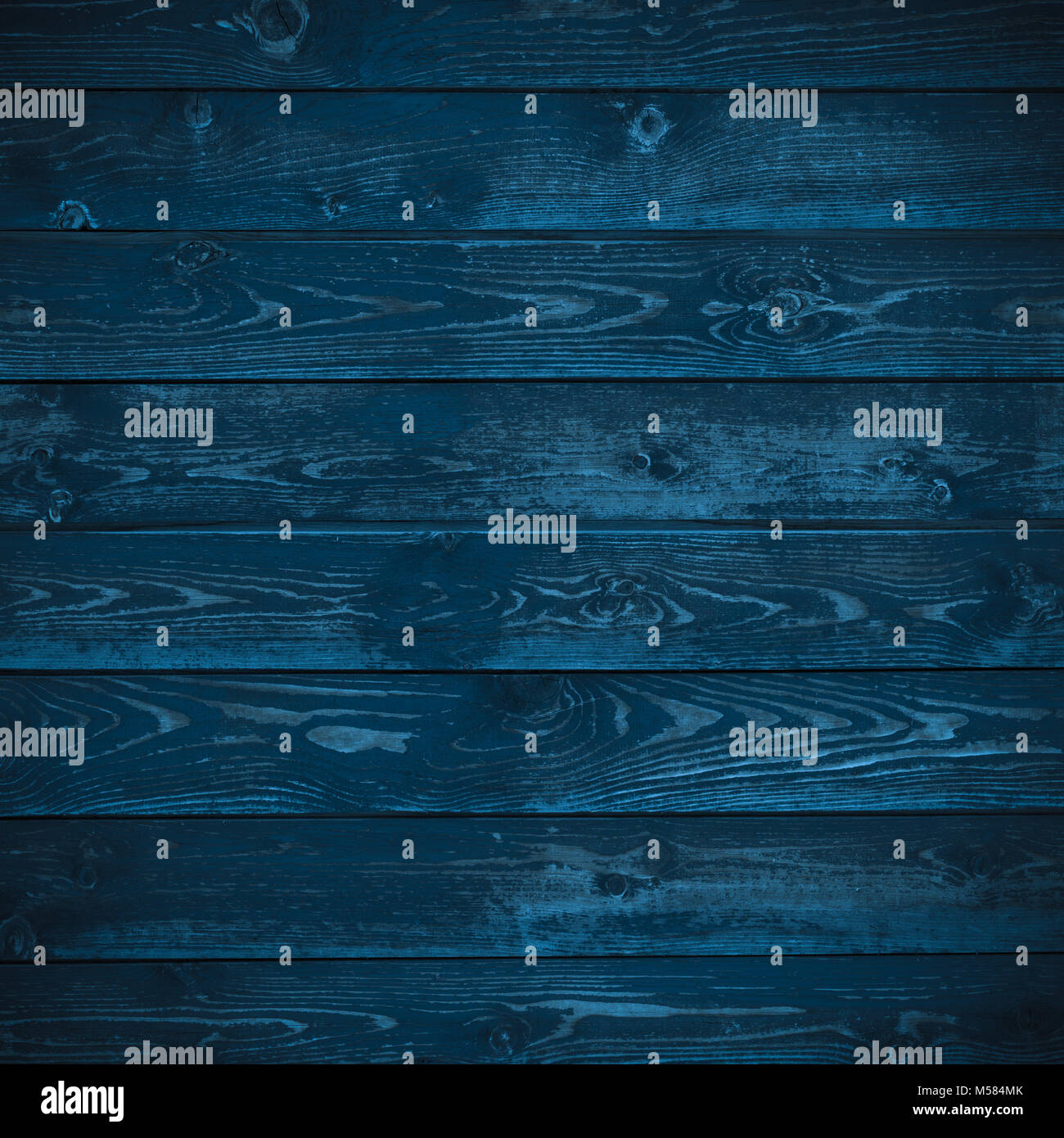 Blu scuro immagini e fotografie stock ad alta risoluzione - Alamy